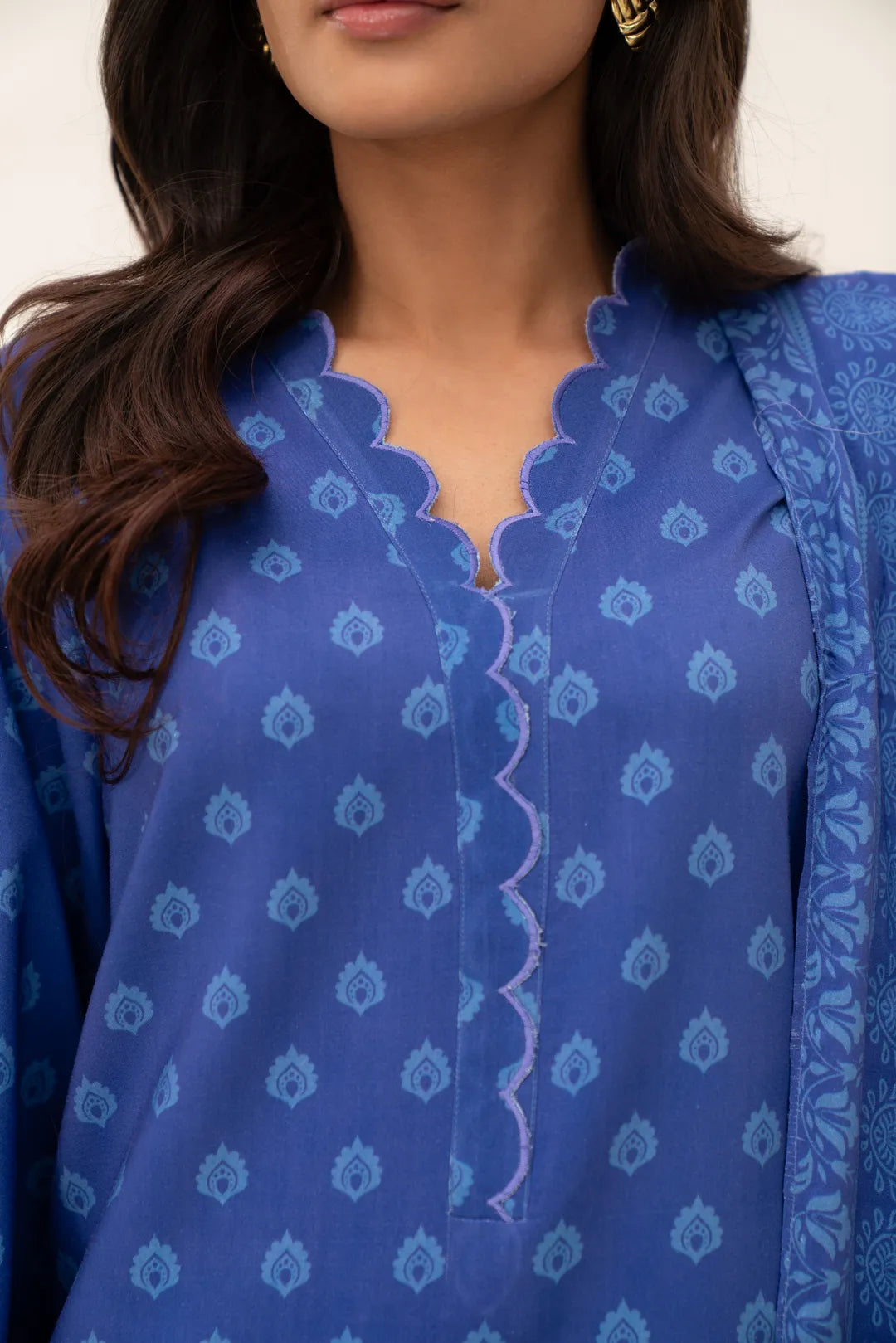 Printed Linen 3 Piece Unstitched Suit – Blue | Beyond East