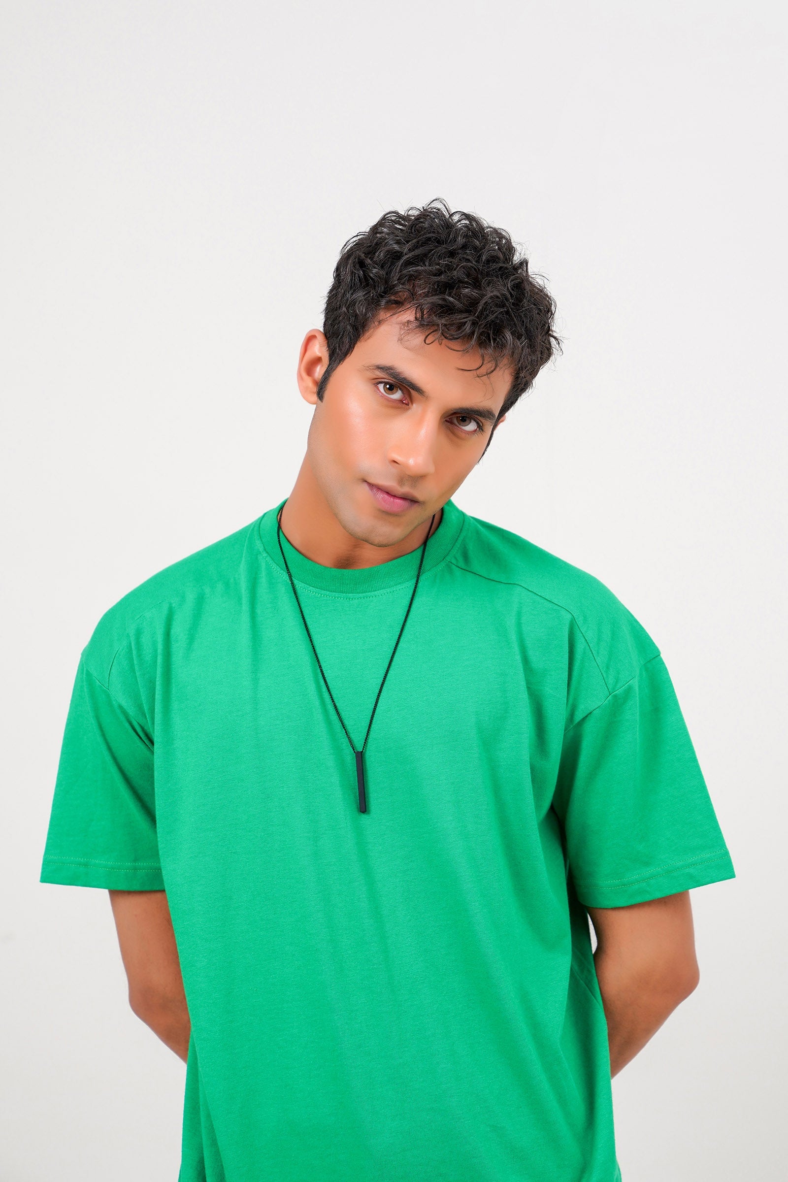 Basic T-shirt – Beyond East Official